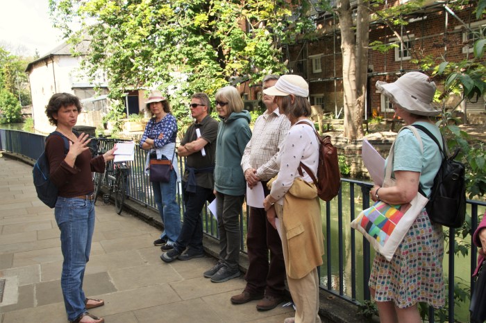 Liz Woolley Tour – SENDRA